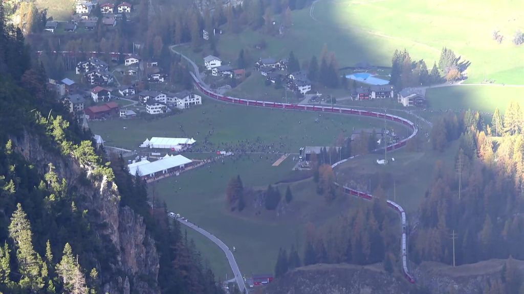 Switzerland sets record for longest passenger train - ABC News