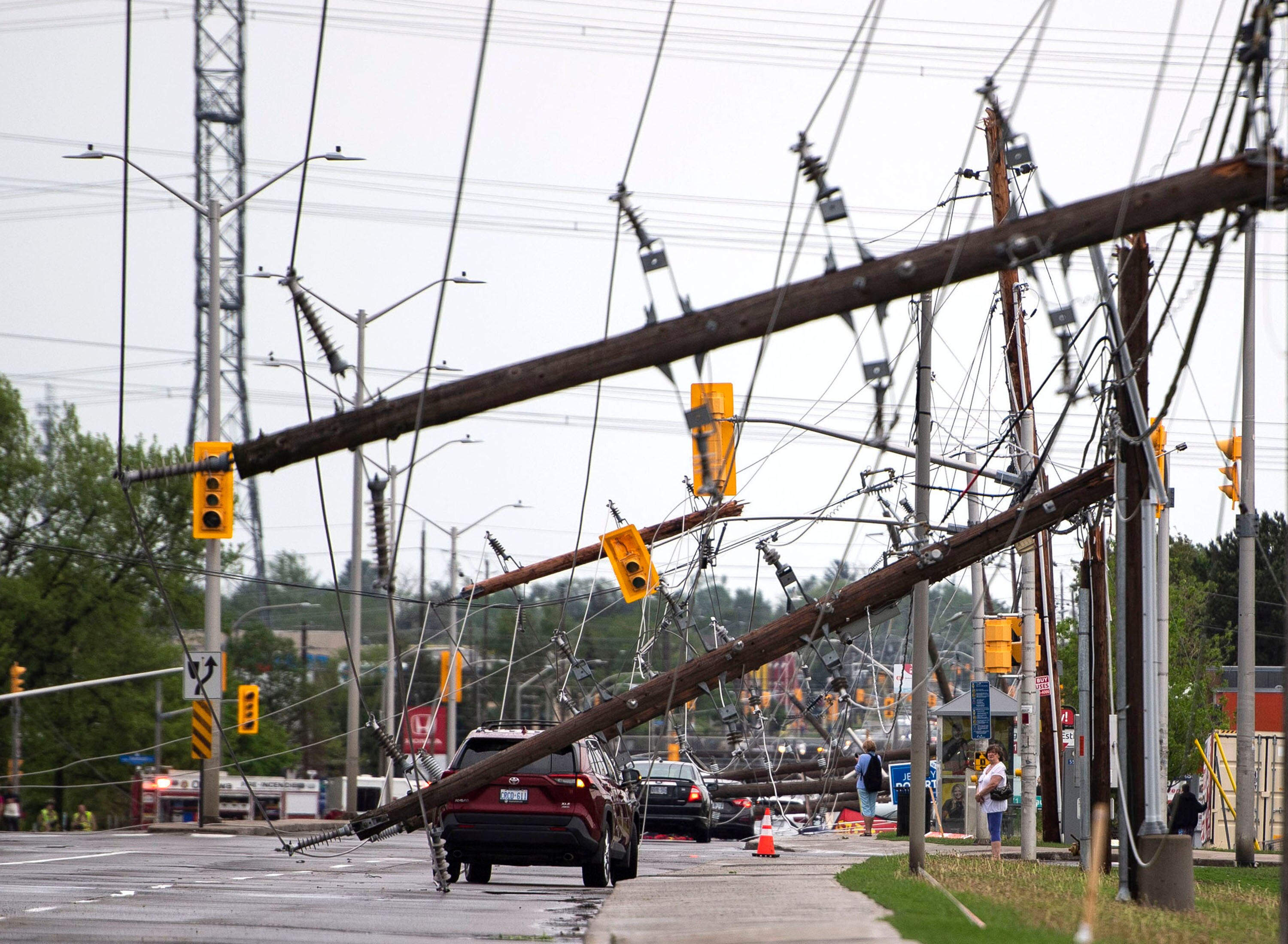 Thunderstorms kill at least eight in Canada, 500,000 lose power - ABC News
