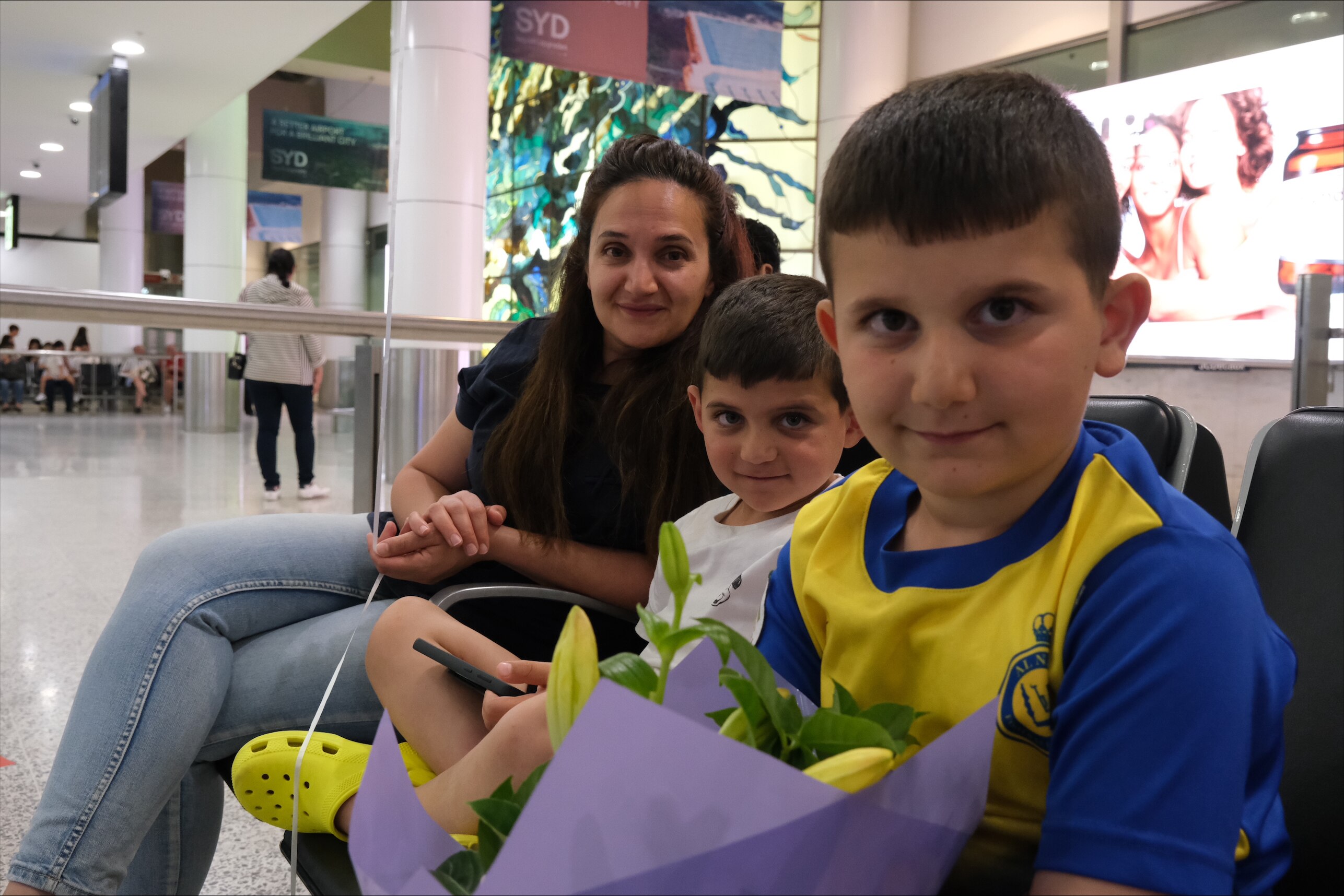 First flight carrying Australians and their families out of Lebanon ...