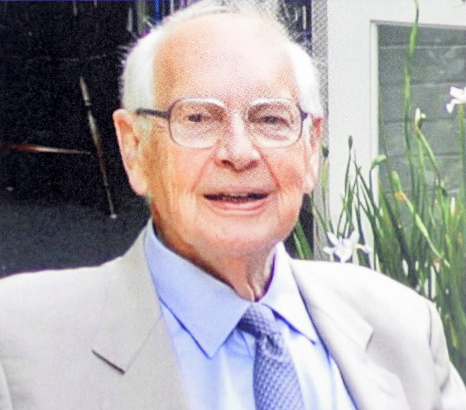 Former governor-general Sir Ninian Stephen remembered at state funeral ...