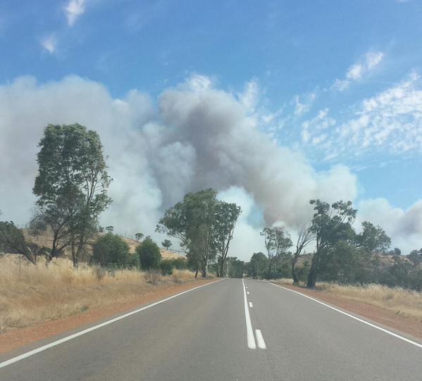 Bushfire in Toodyay, north-east of Perth, downgraded to watch and act ...