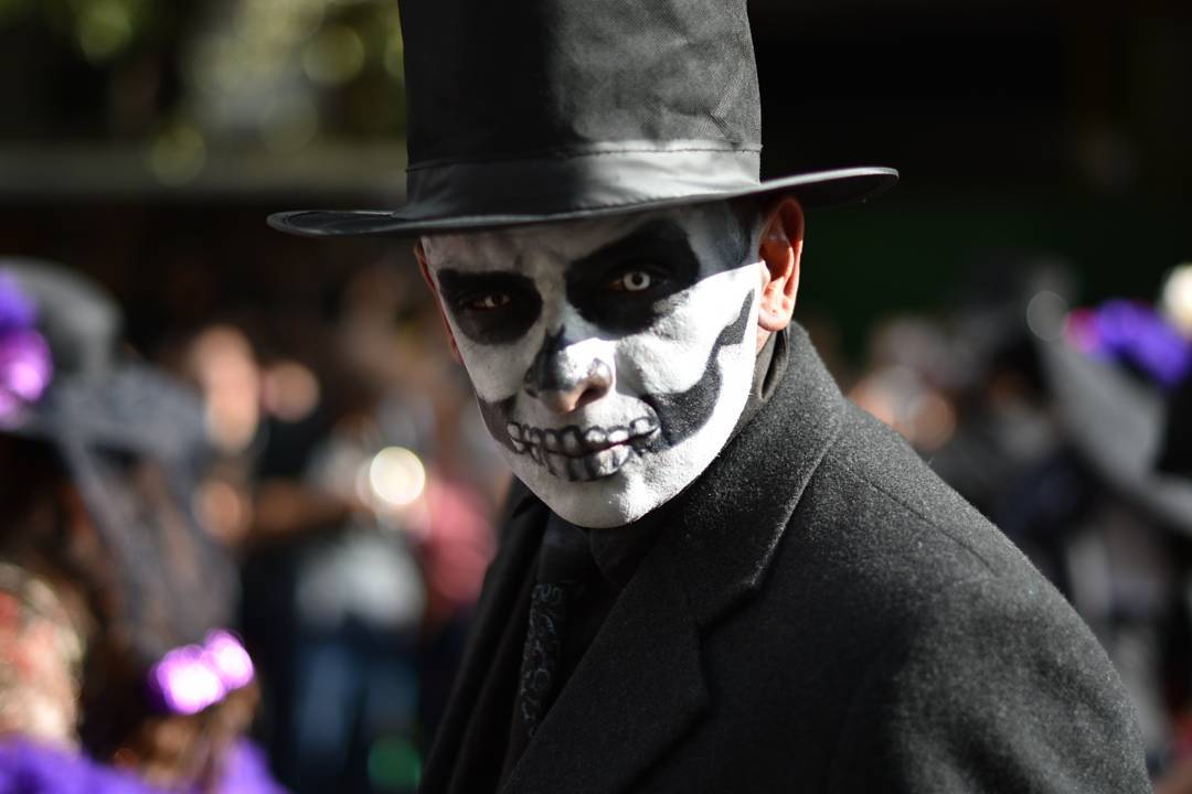 Mexico City celebrates first day of the dead parade - ABC News