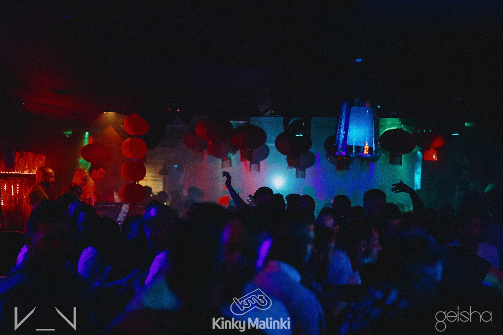 WA records COVID case after French backpacker travels to Perth from ...