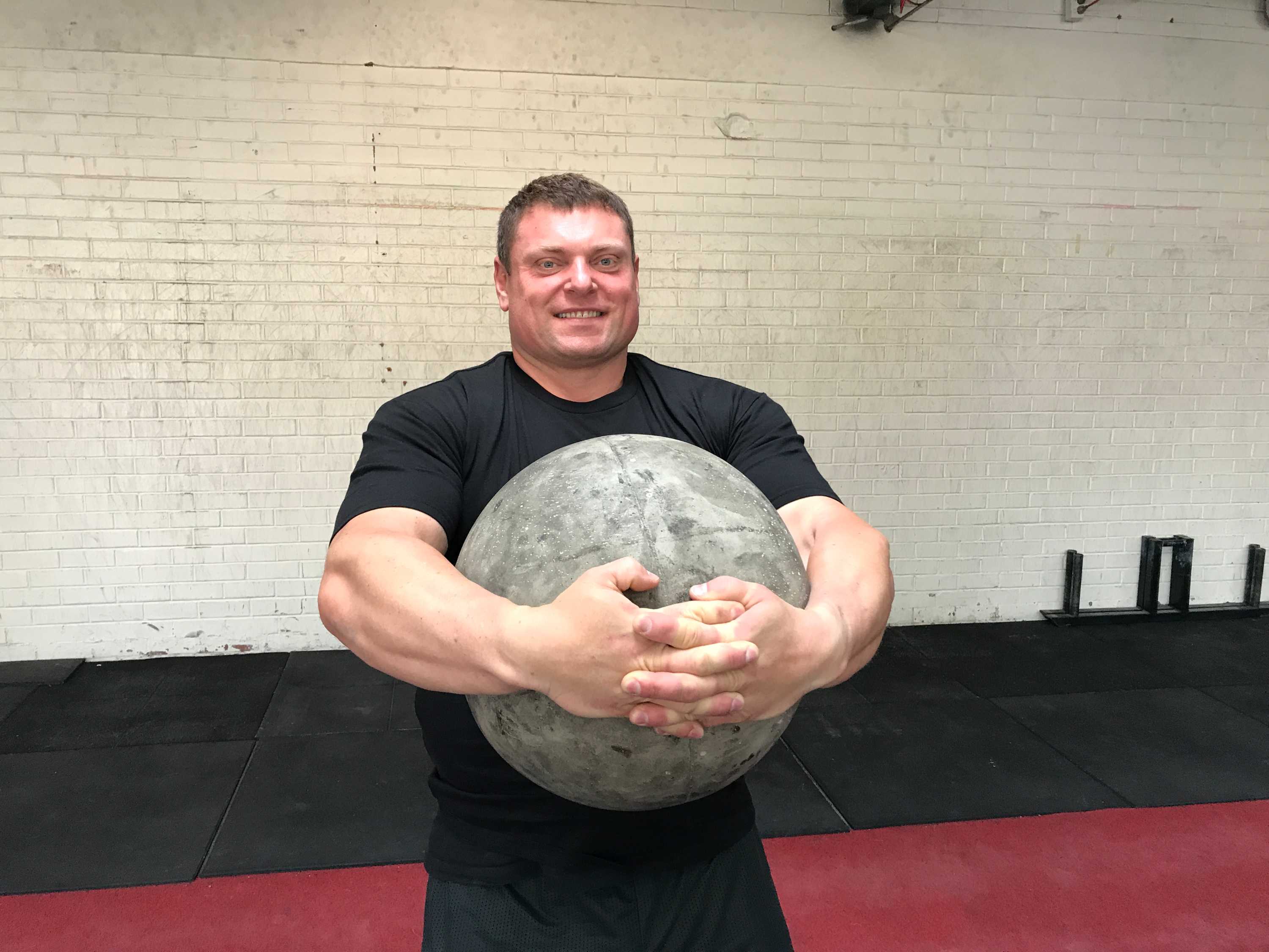 Meet the strongest man in the world - ABC Hobart
