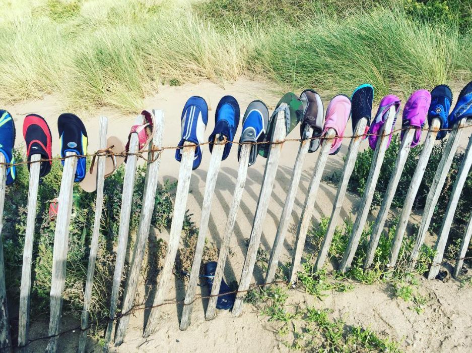 Lost Sole Database an Instagram tribute to abandoned, unpaired shoes ...