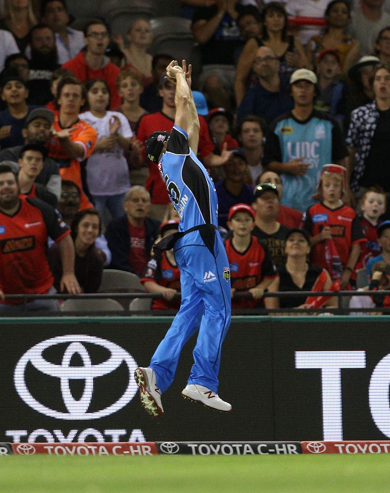 Adelaide Strikers Jake Weatherald and Ben Laughlin combine for amazing ...