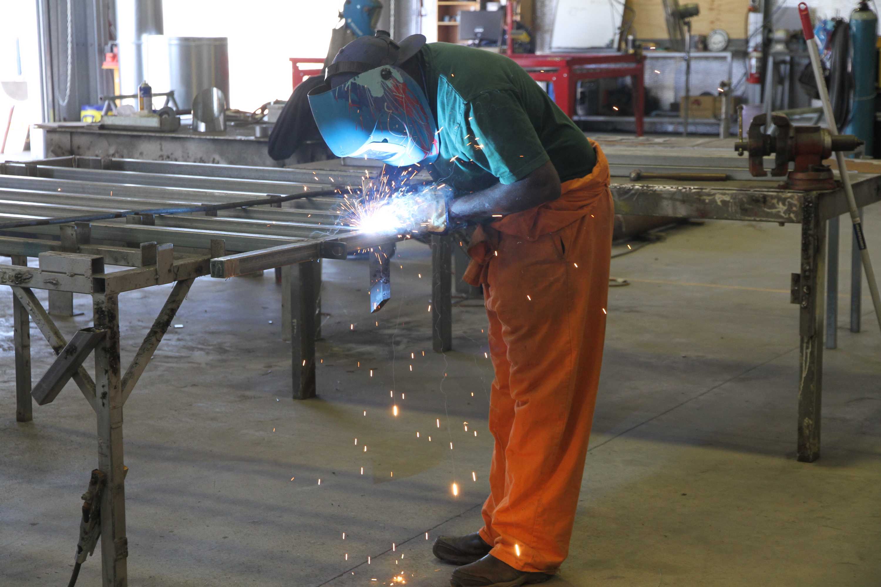 The Northern Territory $20 million prison workforce business - ABC News