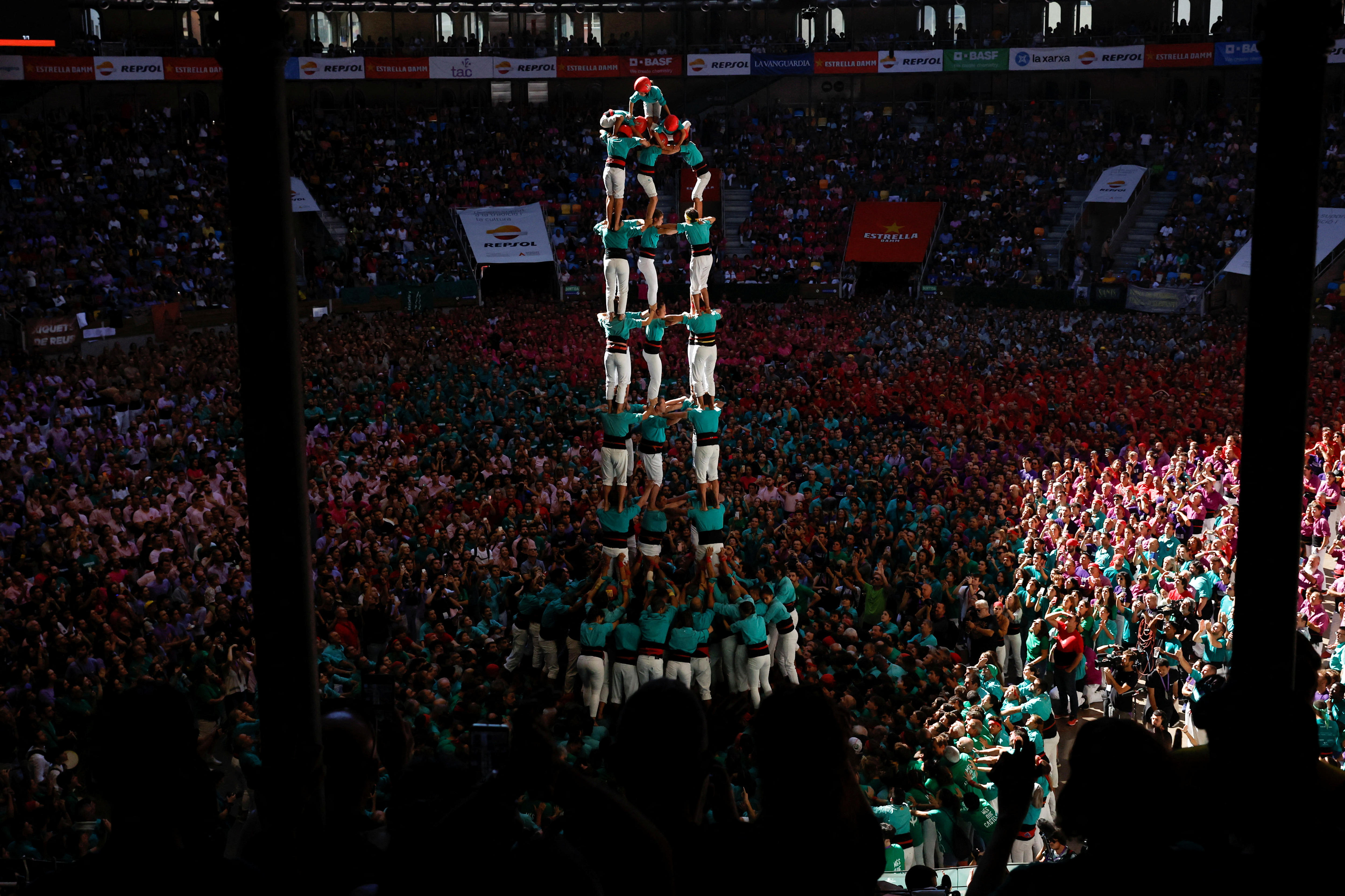 Catalans compete in risky tradition to build the biggest 'castell ...
