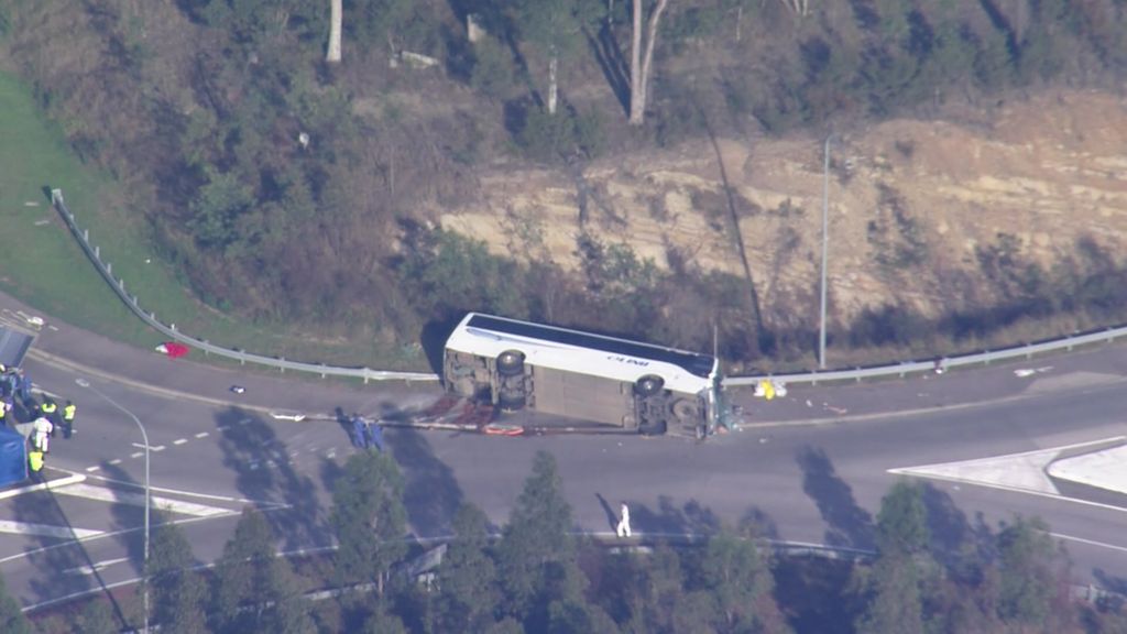 Aerial view of wedding bus crash site at Greta in NSW Hunter - ABC News
