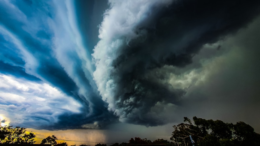 BOM severe weather outlook for 2021-22 suggests floods, cyclones on the ... BOM severe weather outlook for 2021-22 suggests floods, cyclones on the ...