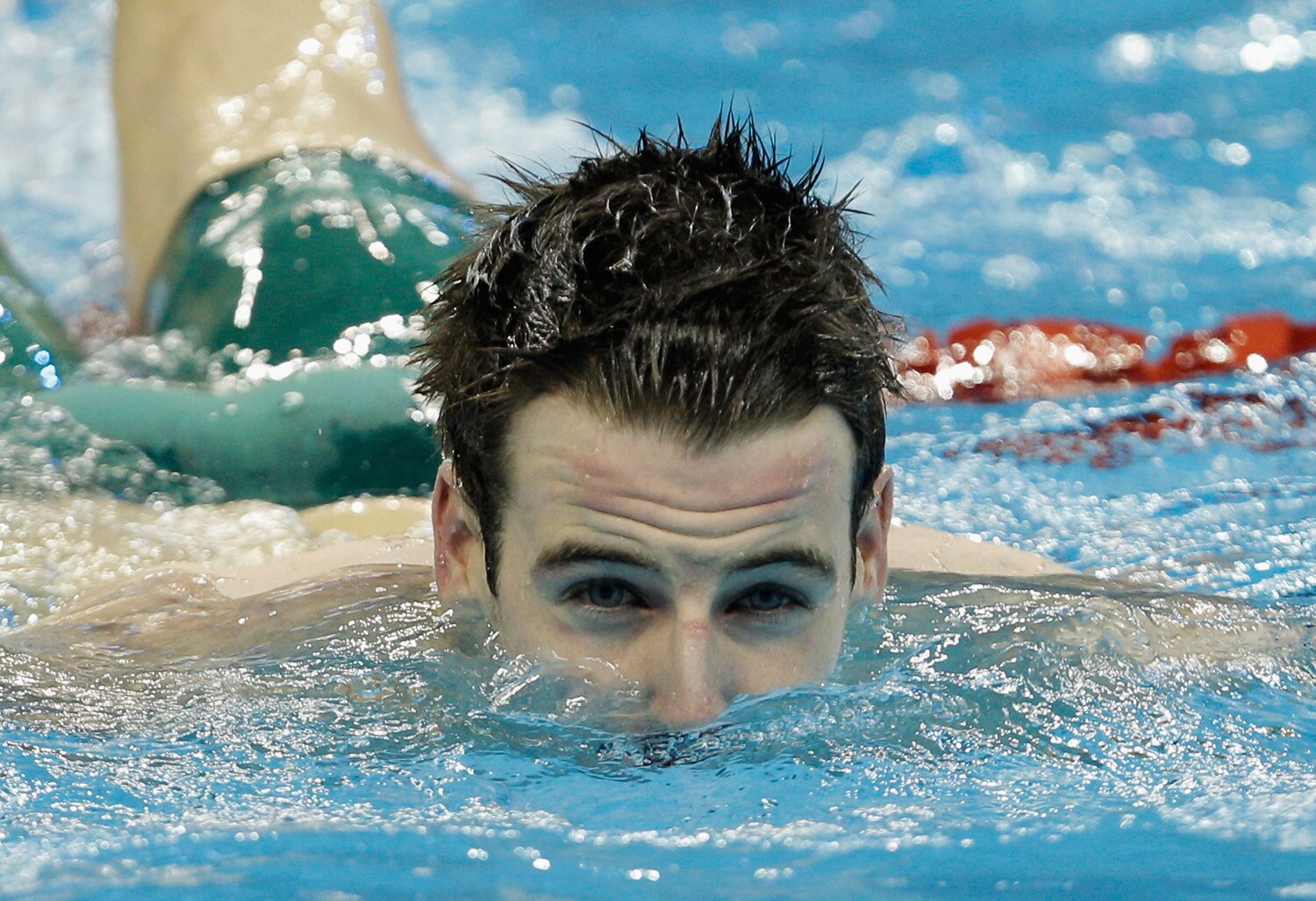 Magnussen moves to brink of history - ABC News