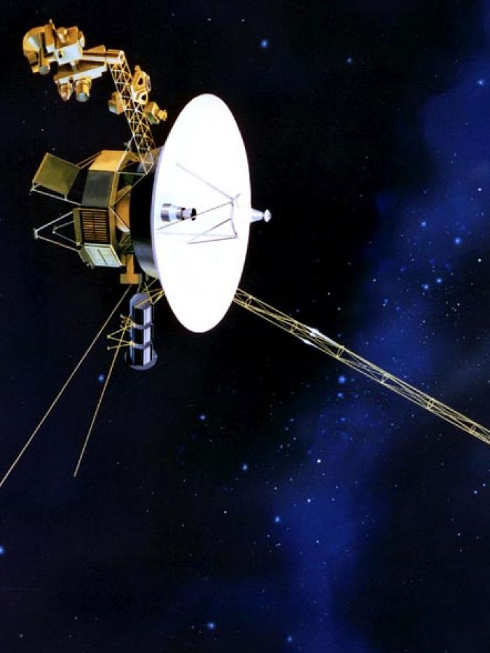 36 years on Voyager 1 reaches the edge of the solar system - ABC listen