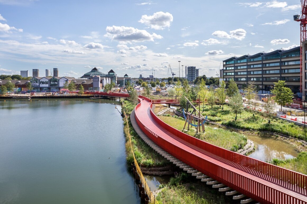 How Australian workers' superannuation is funding new housing and property developments overseas ...