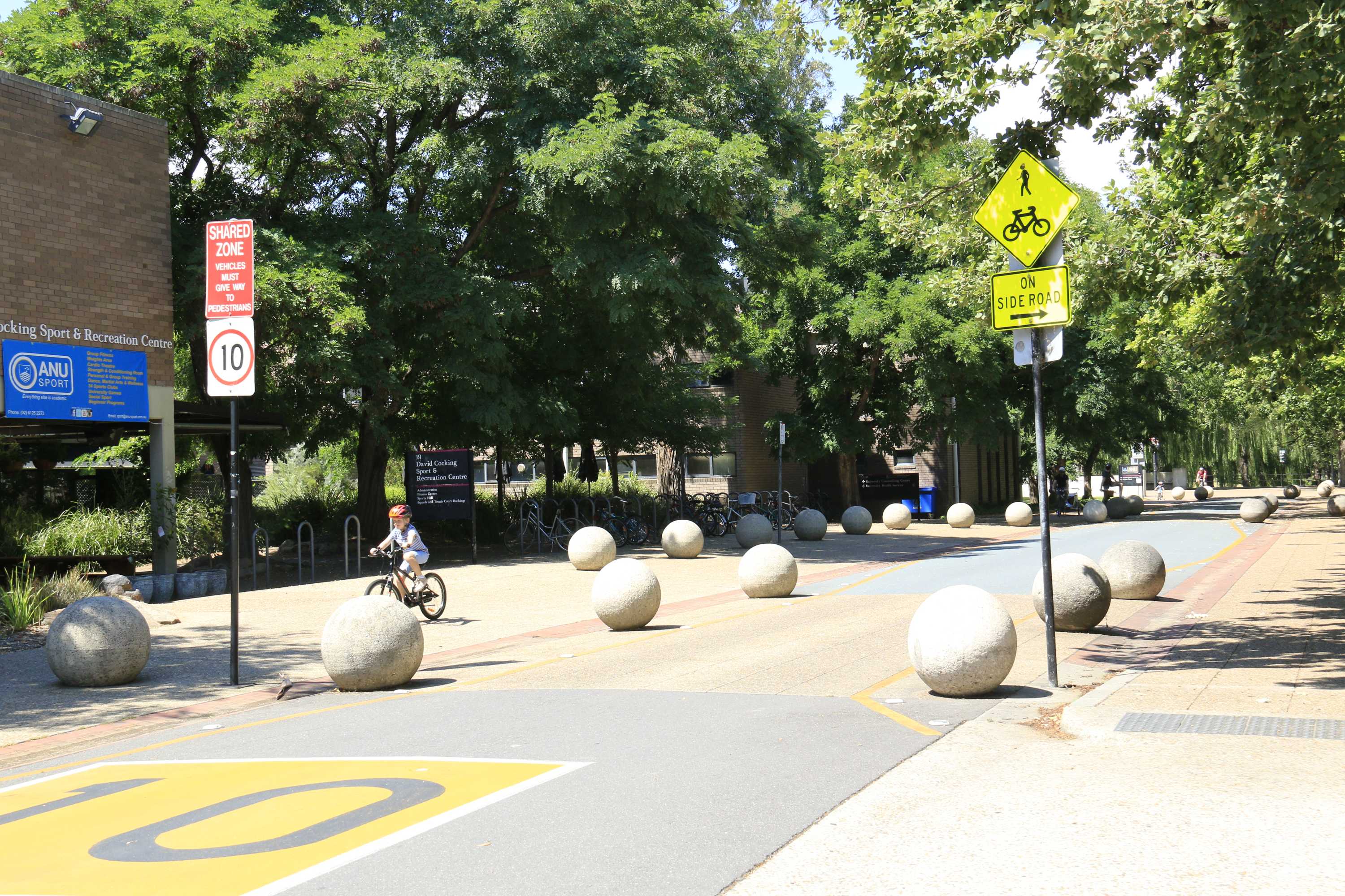 Annual migration to NSW south coast leaves Canberra looking like ghost ...