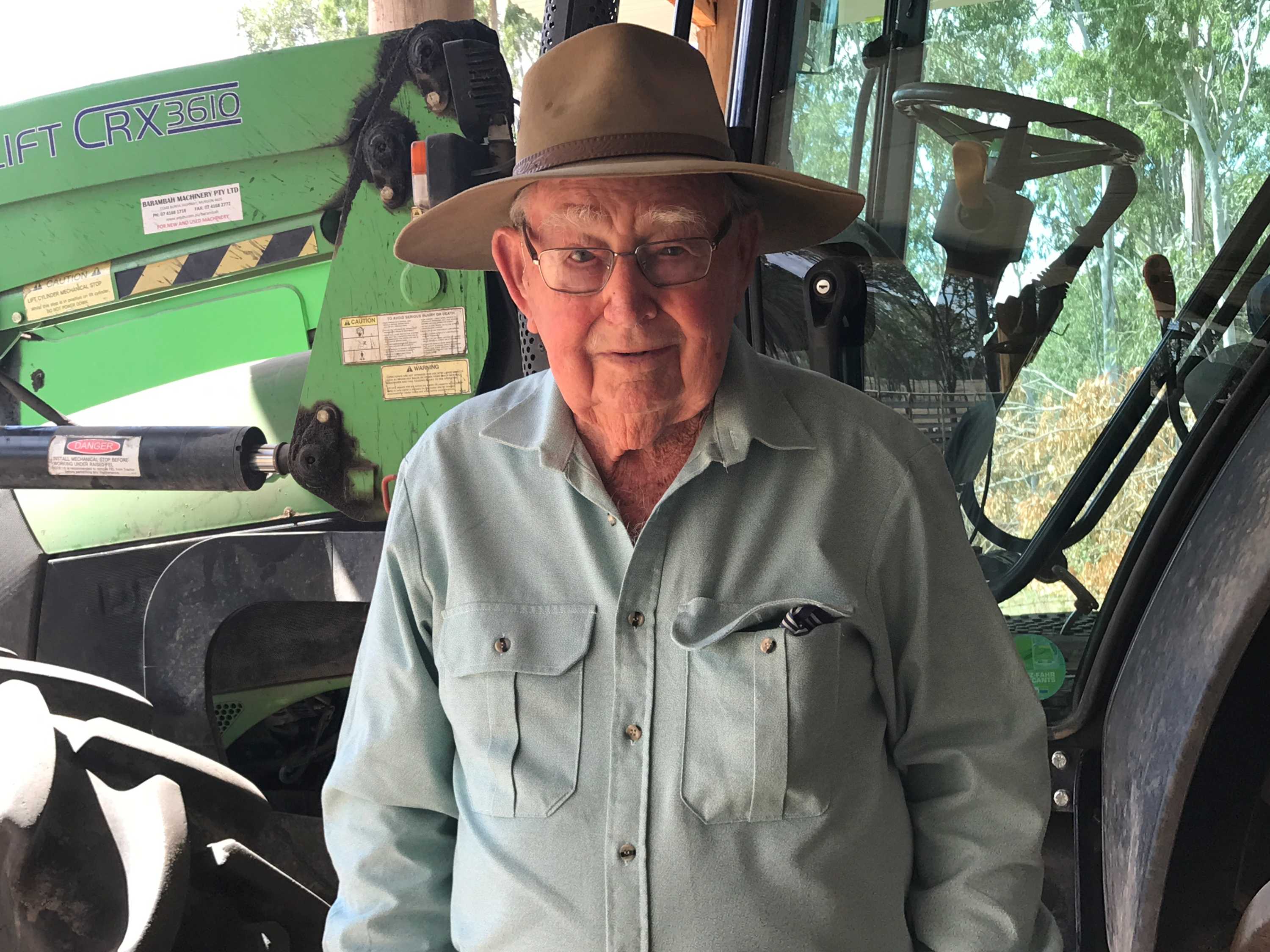 At 101, farmer Max Hockey 'still runs the show' on his Central ...