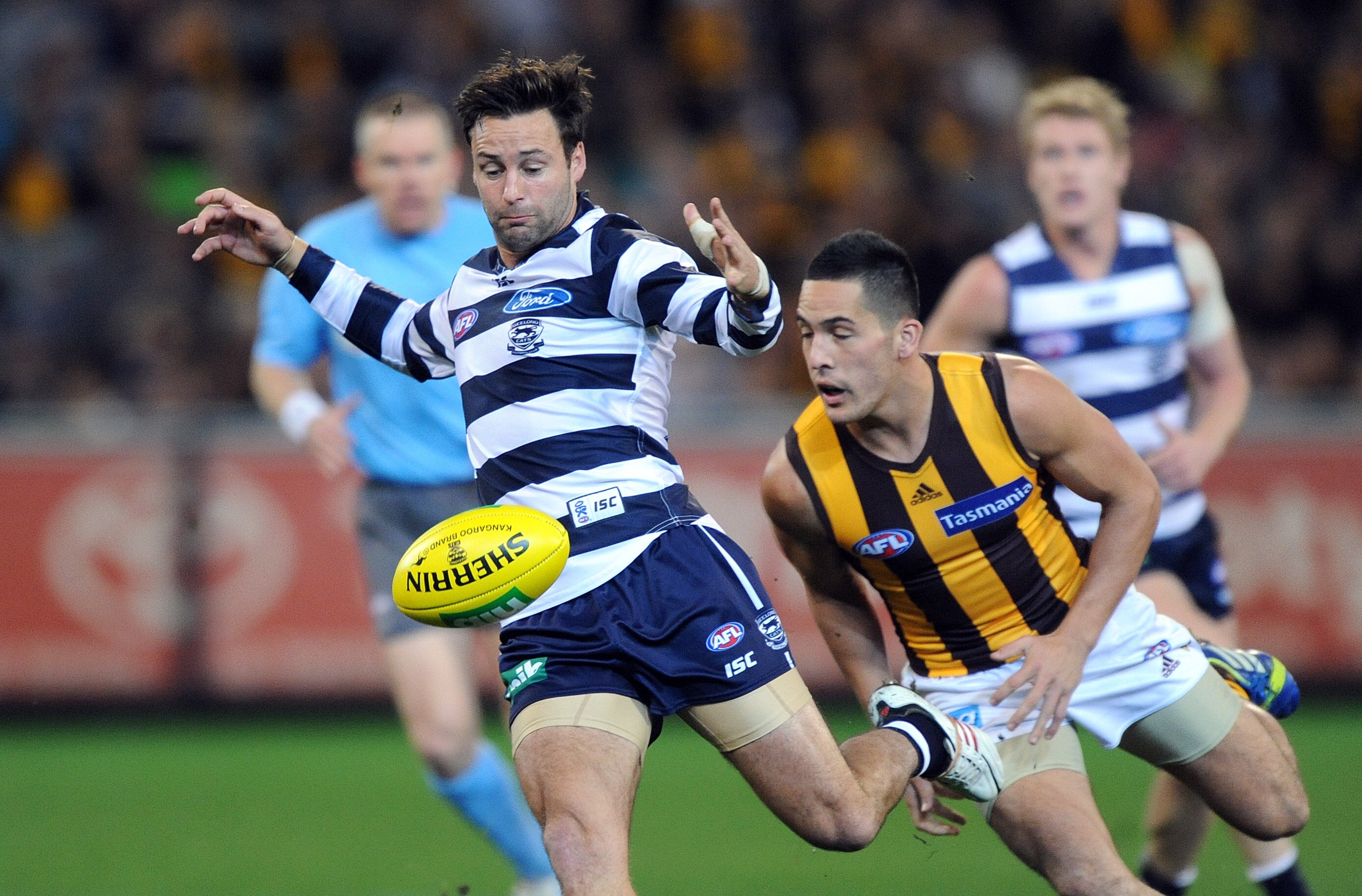 Geelong Cats v Hawthorn Hawks: AFL round 5 streaming and score updates ...