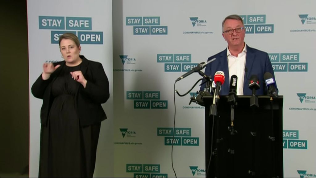 Victorian Health Minister asks Commonwealth to reconsider its approach ...