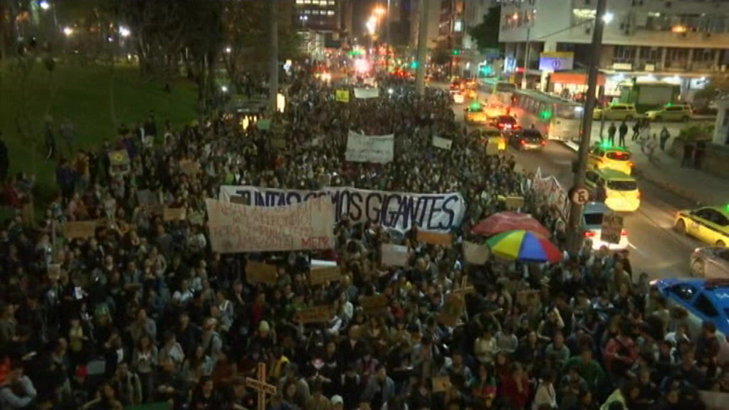 Thousands protest across Latin America as Amazon rainforest burns - ABC ...