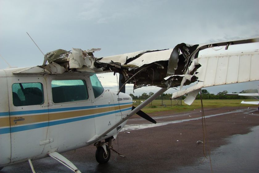 Pilot-less plane destroys aircraft in runway crash - ABC News