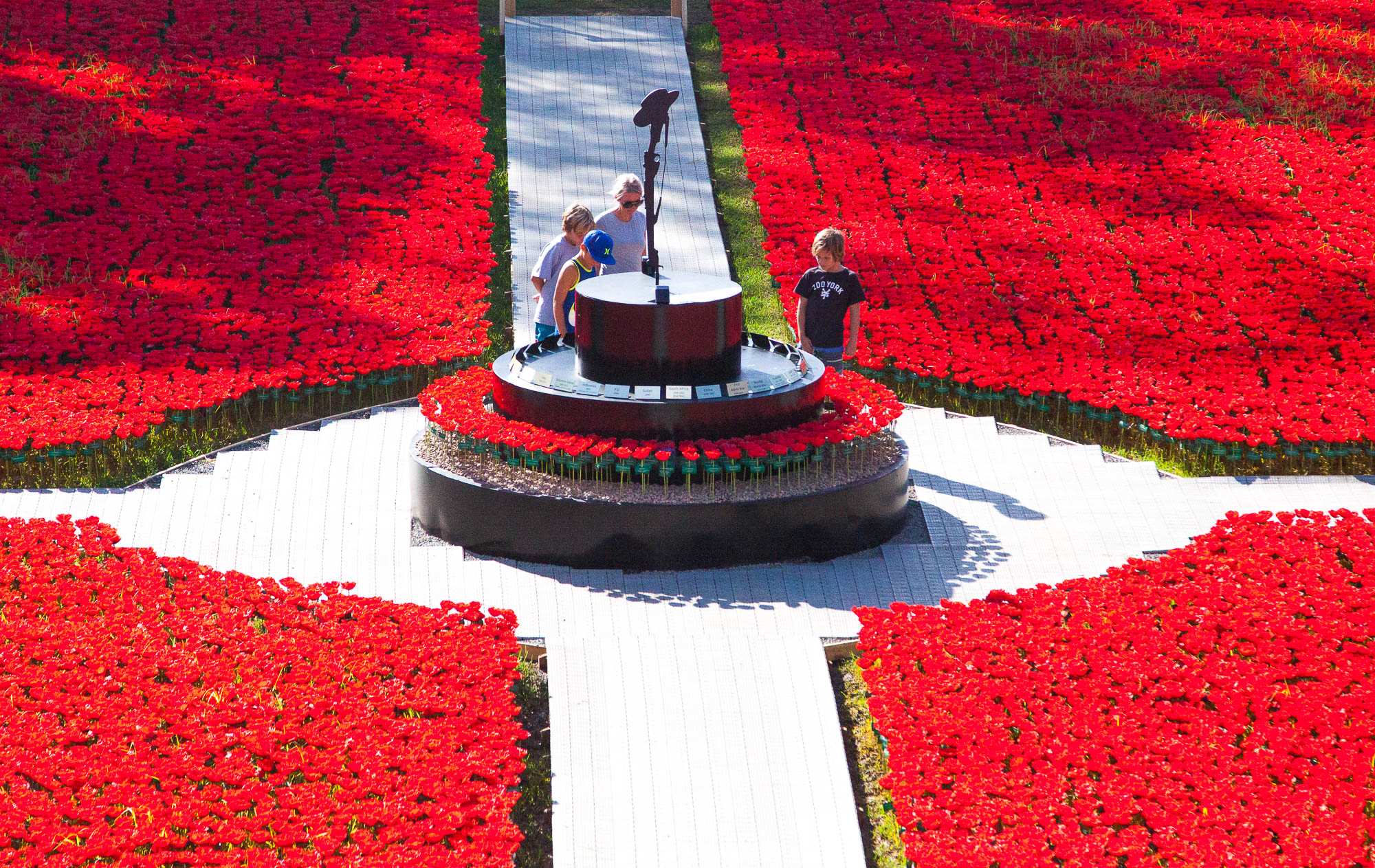 Penrith Poppy Park founders want Australia's fallen servicemen and ...