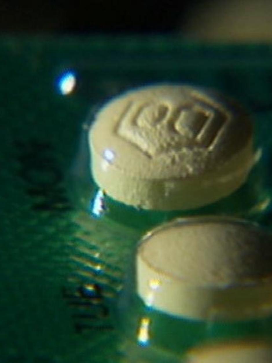 Regulator issues warning over contraceptive pill - ABC News