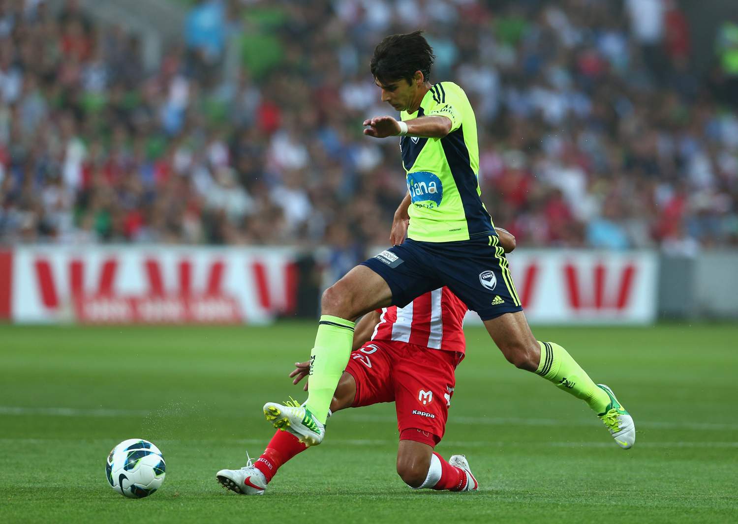 Victory claim derby win at the death - ABC News