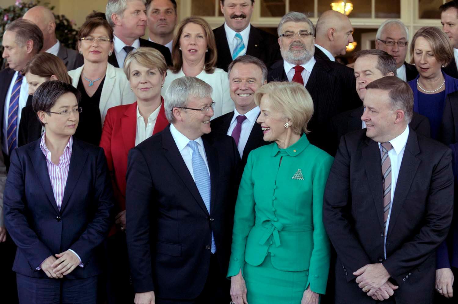 Prime Minister Kevin Rudd's new-look ministry sworn into office at ...