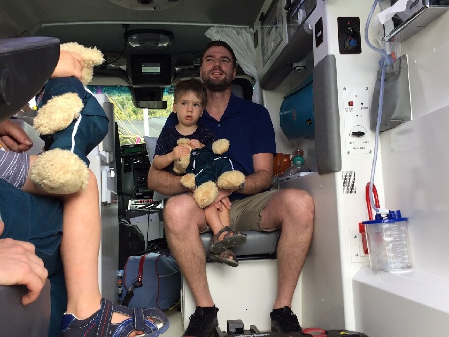 Free CPR lessons for children to help save lives - ABC News