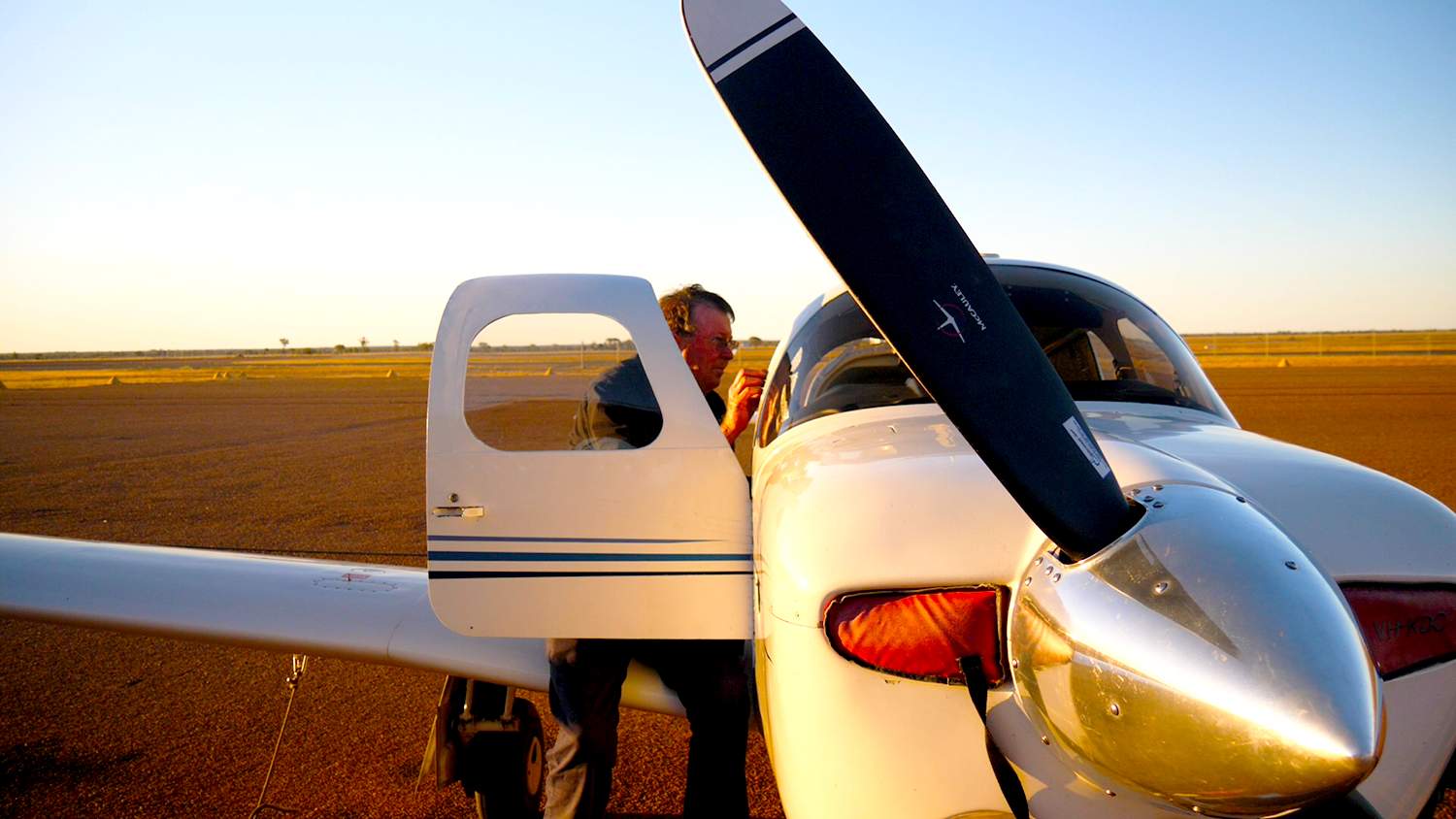 Flying outback optometrist approaches retirement after over 30 years ...