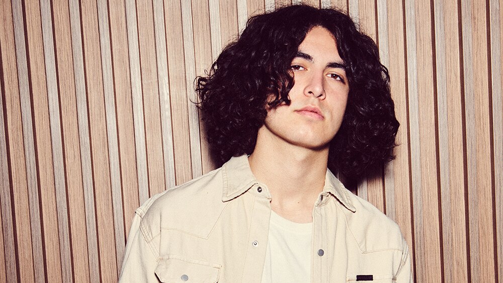 KIAN announces tour behind debut EP 'BLISS' - triple j