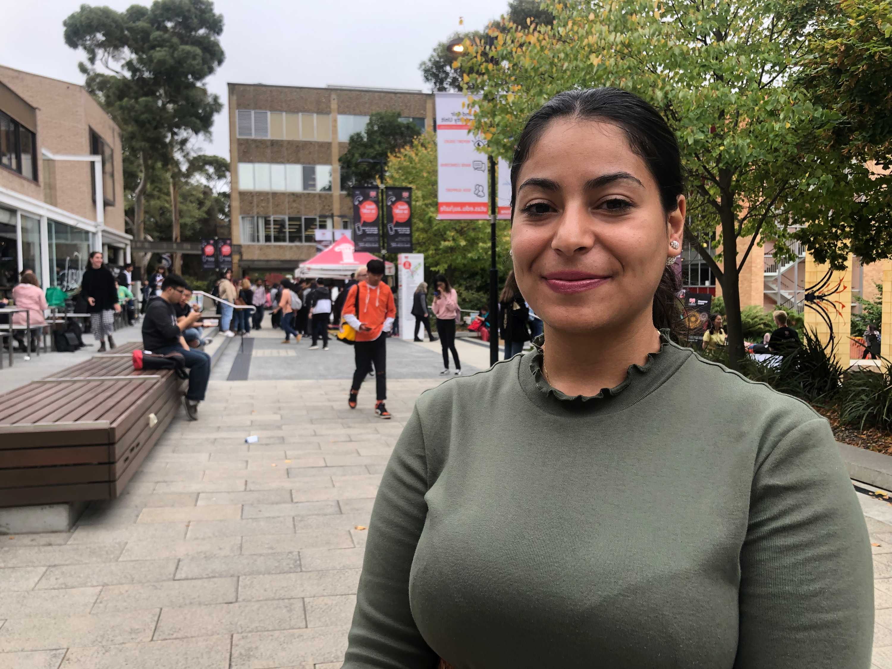 So many people pray at Hobart's mosque, dozens of worshippers spill out ...