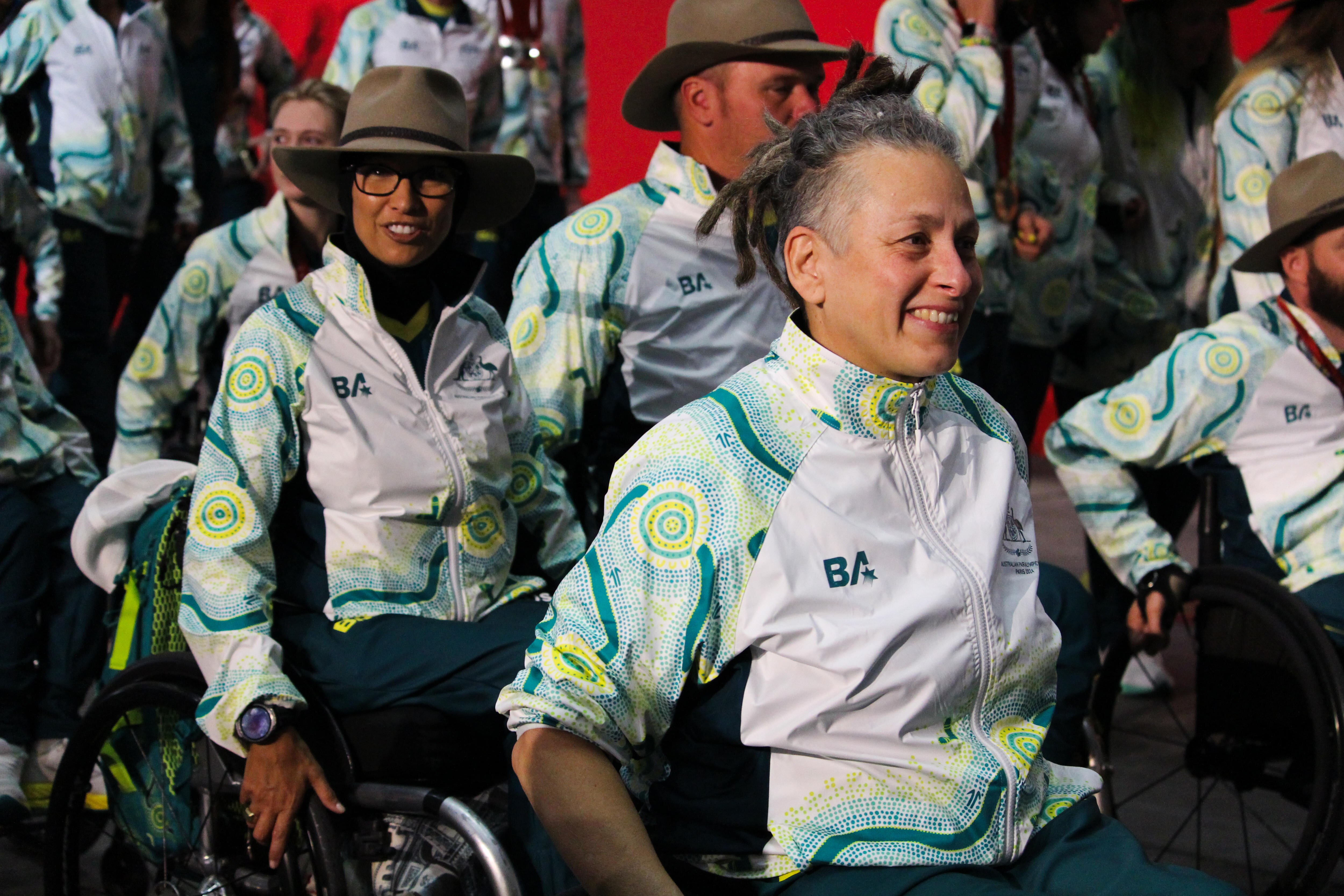 Australian Paralympic team arrives in Sydney after winning 63 medals at ...