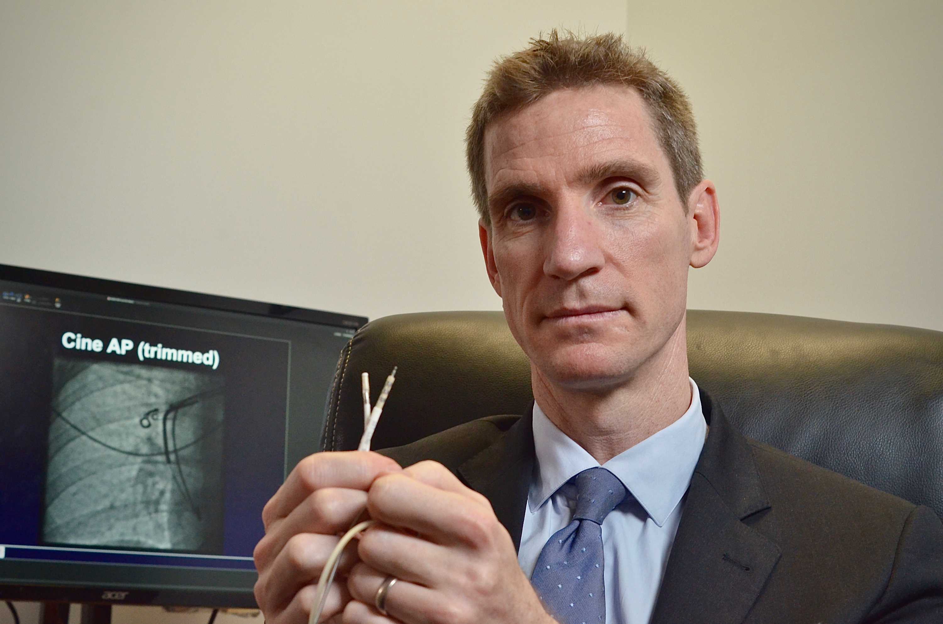 Pacemaker-defibrillator device shocks patient 60 times, but ...