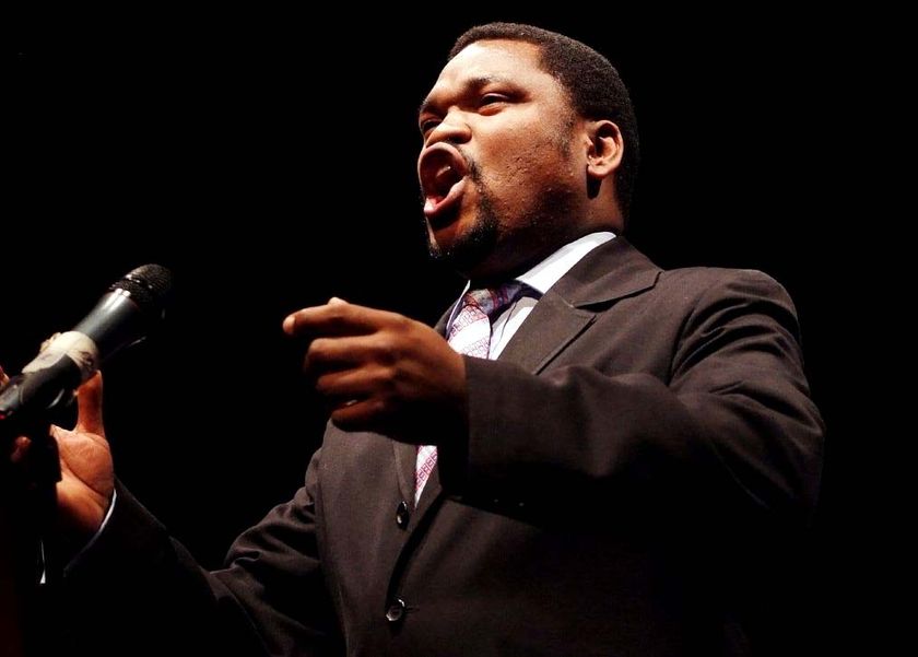 World Cup opera singer dies - ABC News