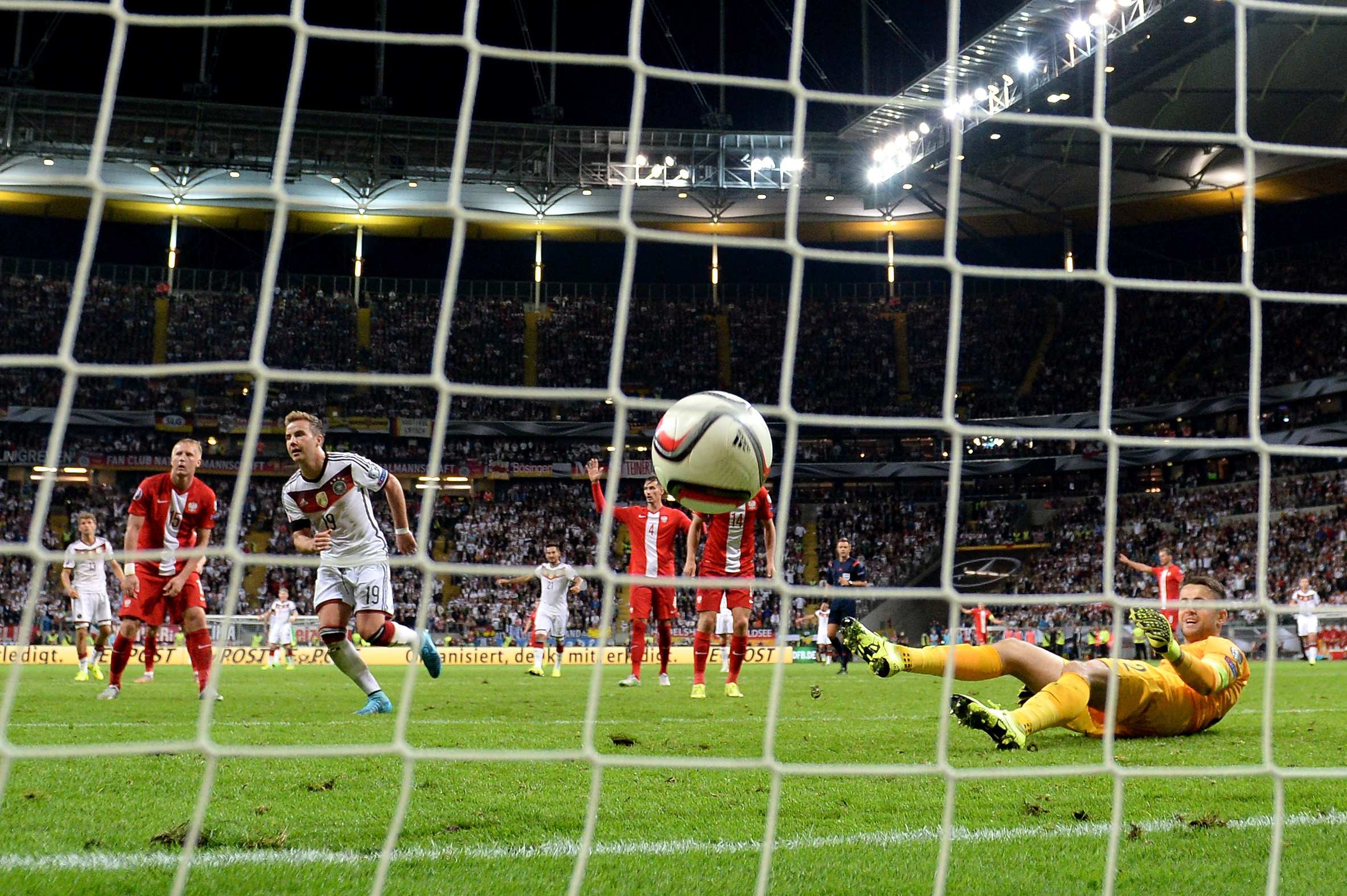 Germany beats Poland in Euro 2016 qualifier, Scotland loses to Georgia ...