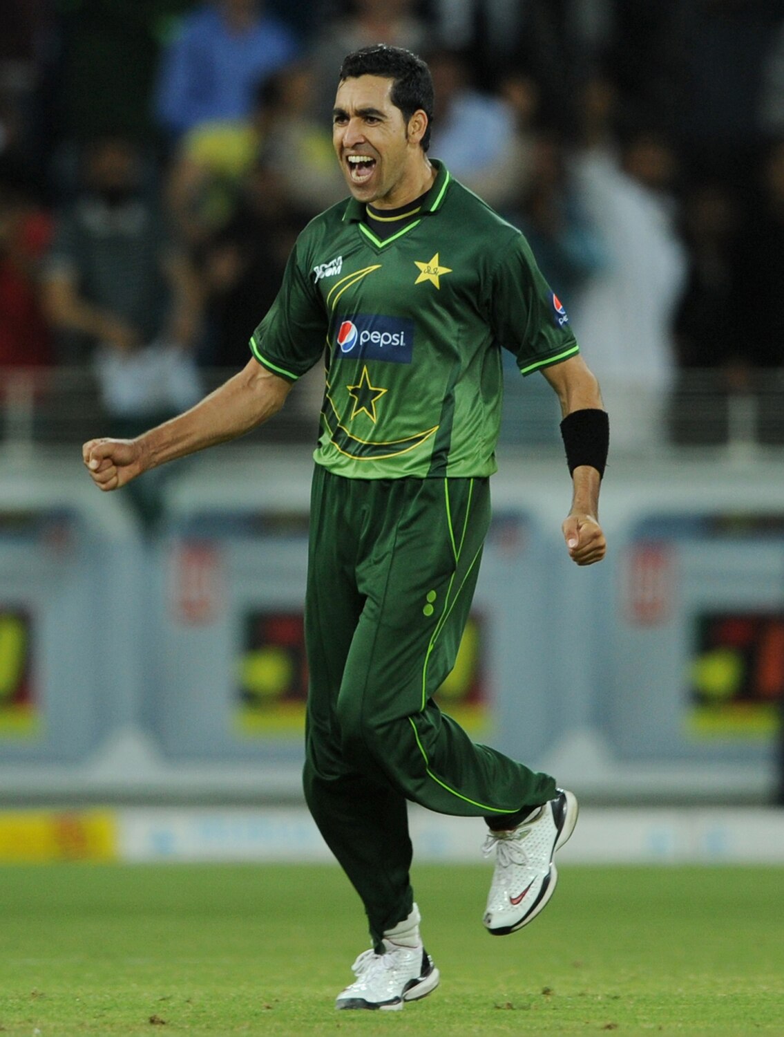 Gul inspires Pakistan to T20 win over England - ABC News