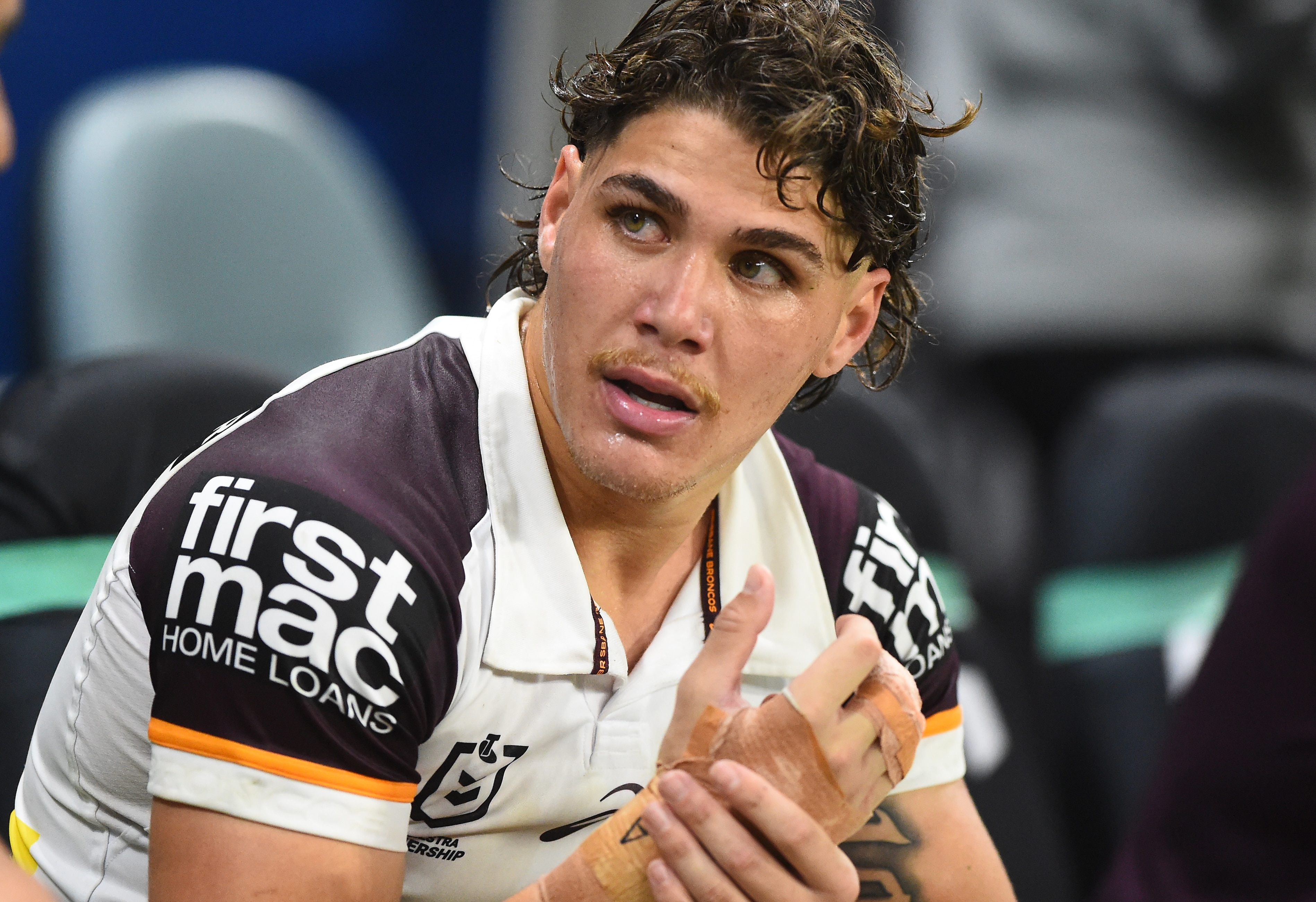 Brisbane Broncos fullback Reece Walsh suffered hand fracture in NRL win ...