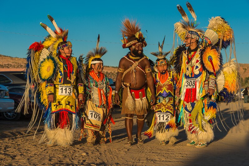 French photographer documents PNG tribesman's journey across the US ...