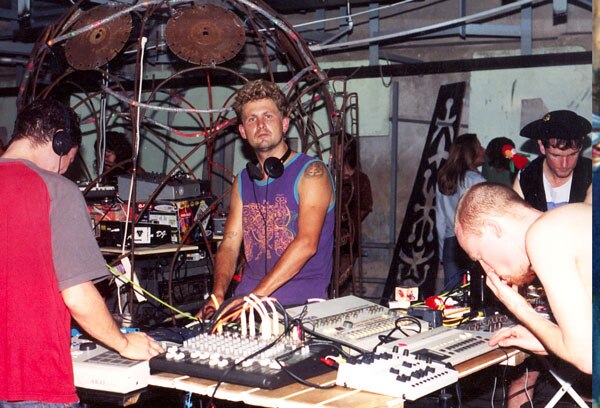 Mad Max: Fury Road's war drumming Doof Wagon doesn't represent doof ...