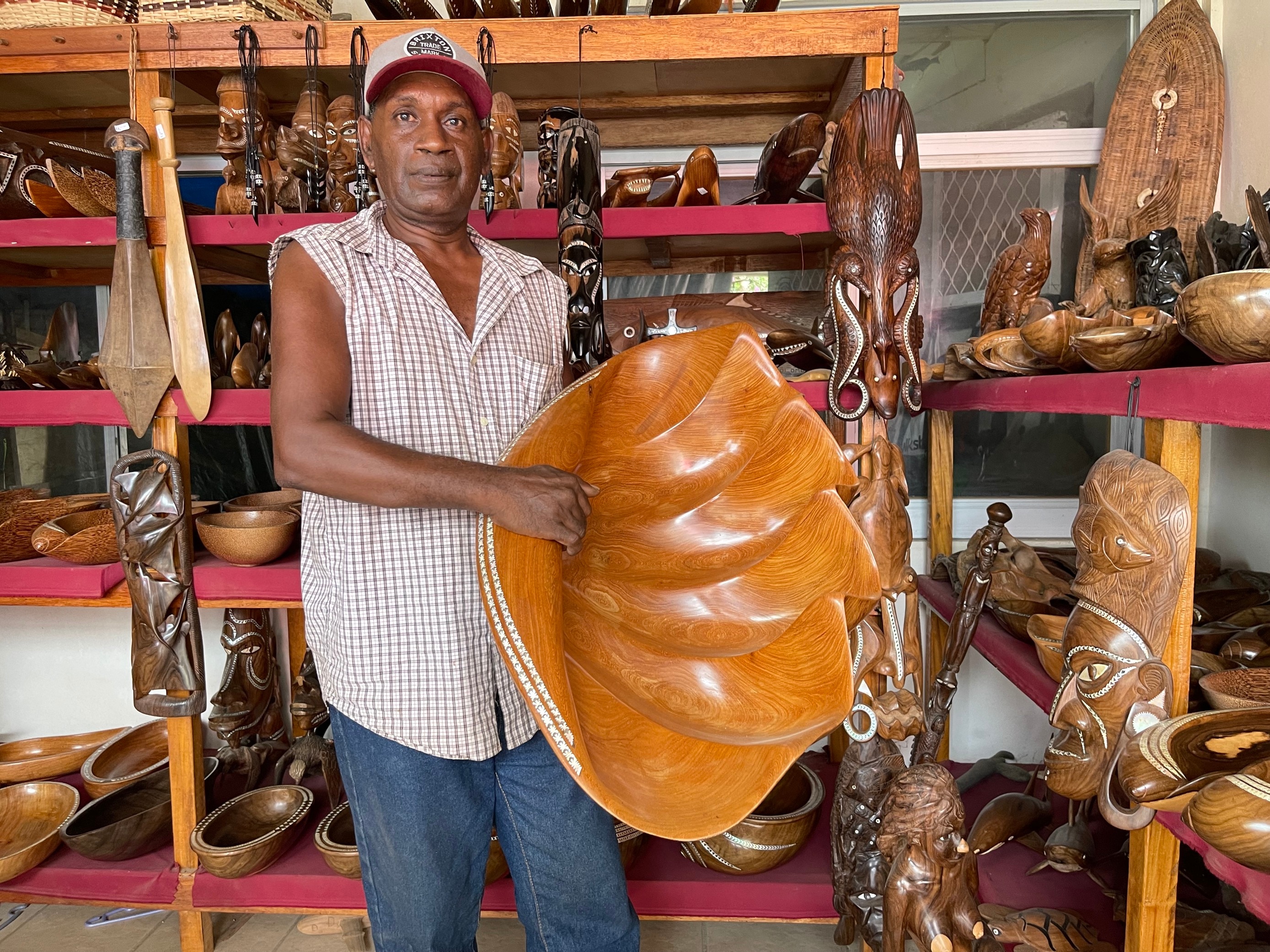 Meet the Solomon Islander turning wood into beautiful carvings - ABC ...