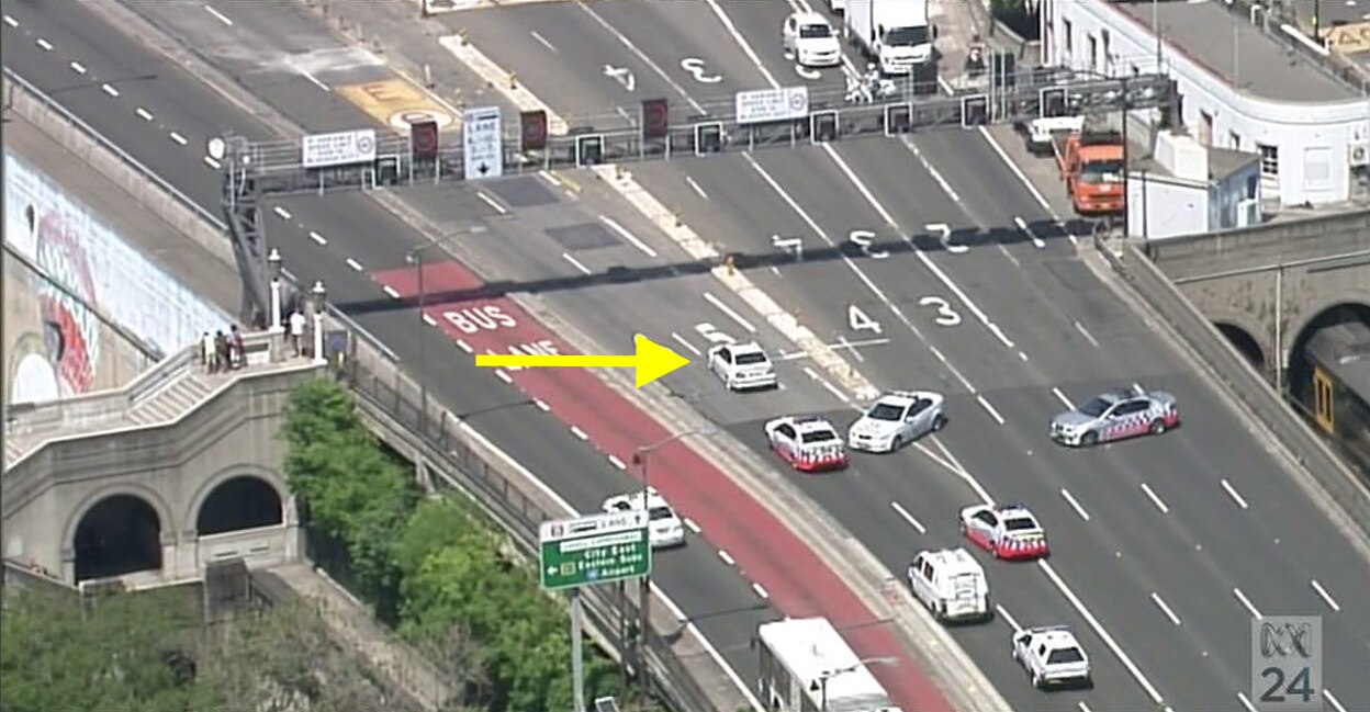 Sydney man arrested after hour-long car chase through highways, Harbour ...