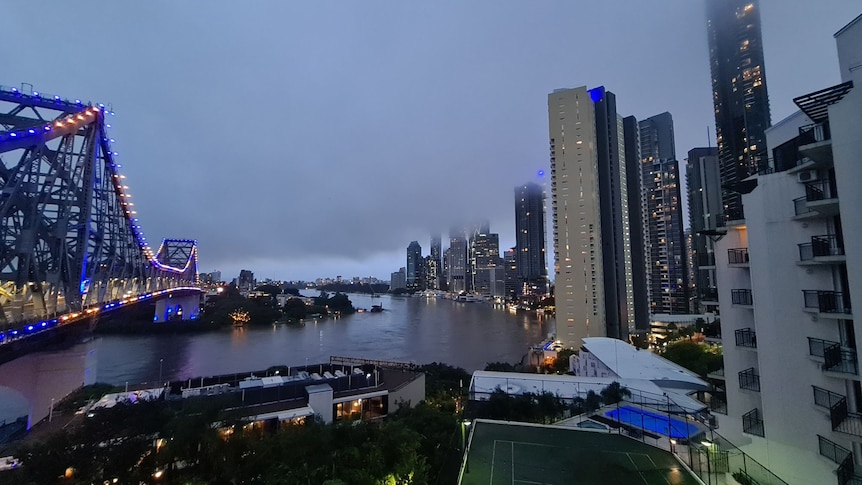 South-east Queensland weather emergency: Brisbane inundated as BOM ... South-east Queensland weather emergency: Brisbane inundated as BOM ...