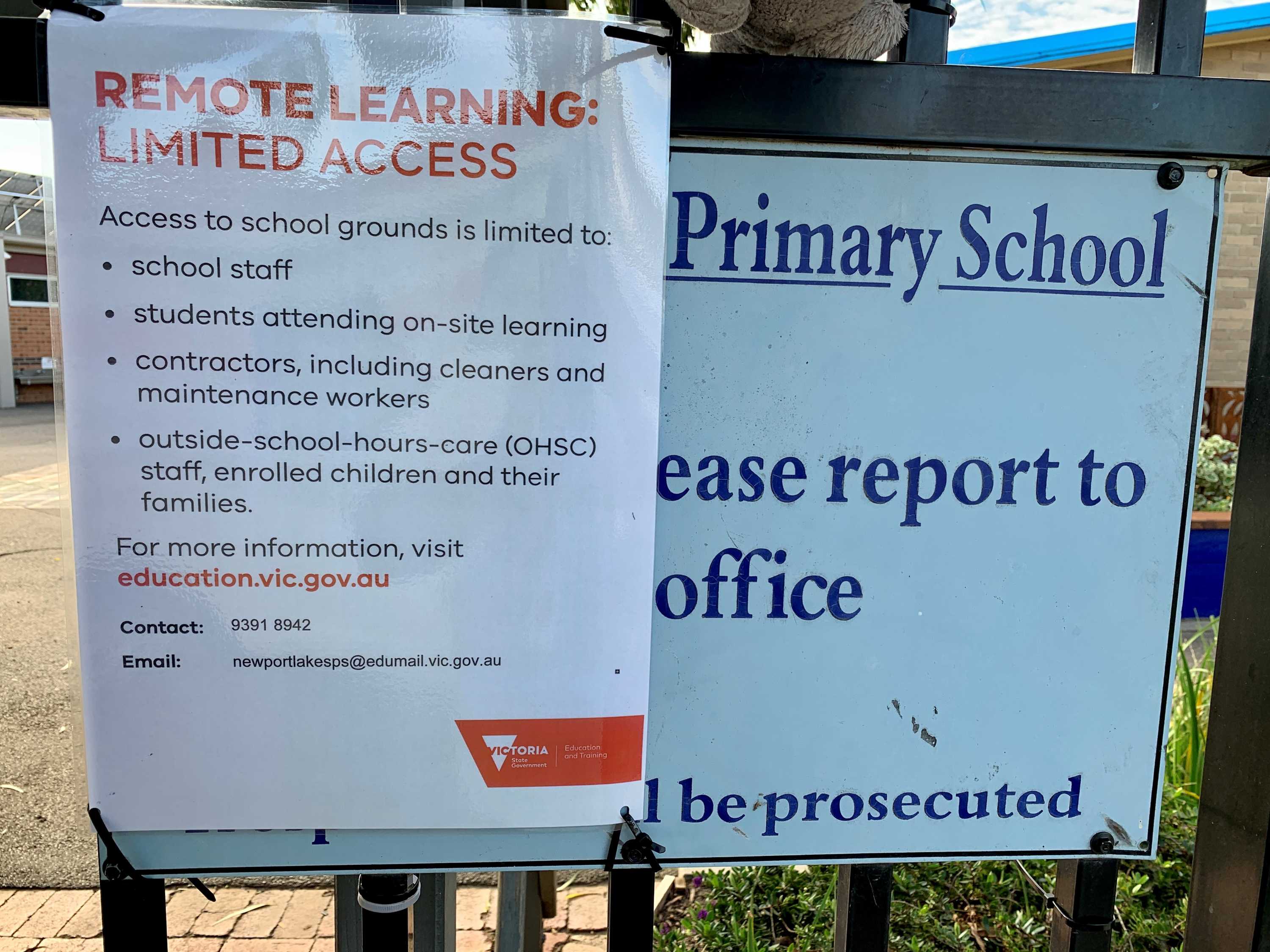 Victorian students locked down again — World News with Matt Bevan - ABC ...