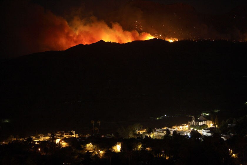 Fires force mass evacuations on Spain's Canary Islands - ABC News