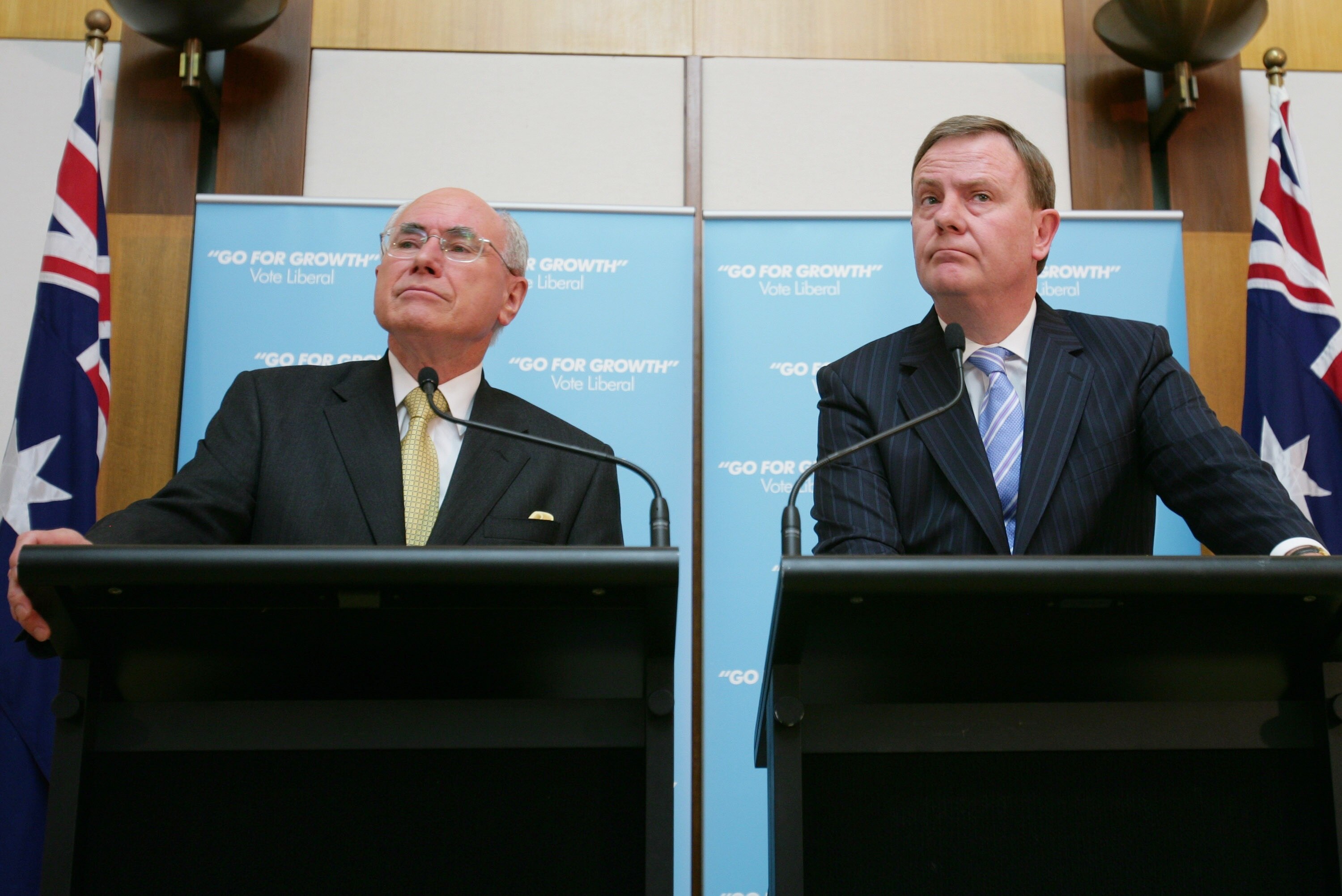 Former treasurer Peter Costello criticises both Labor and Coalition ...