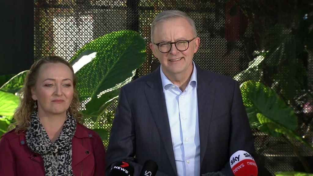 PM uses historic by-election win to launch attack on Dutton's Liberal ...