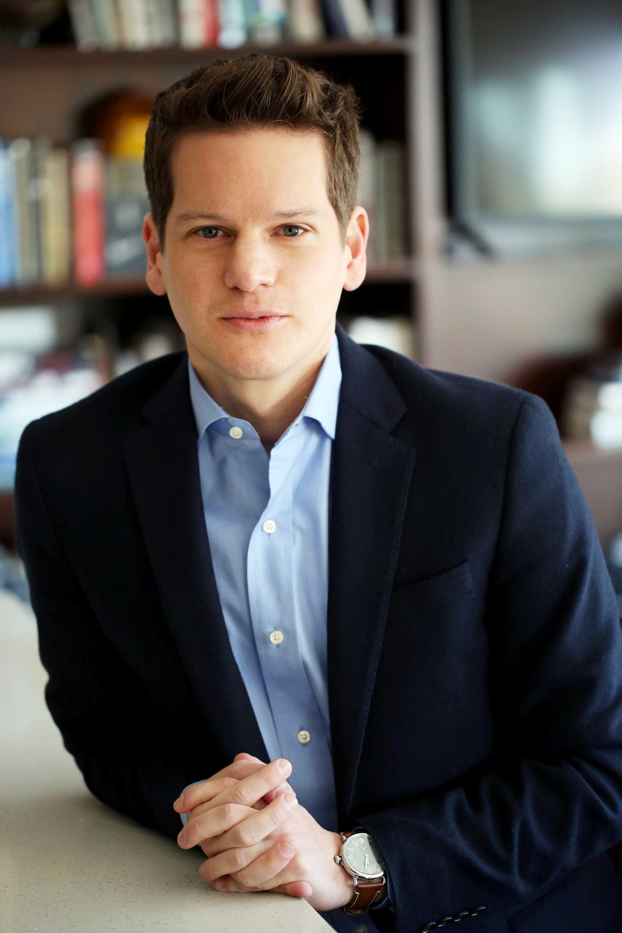 Graham Moore: The Last Days of Night - ABC Radio National