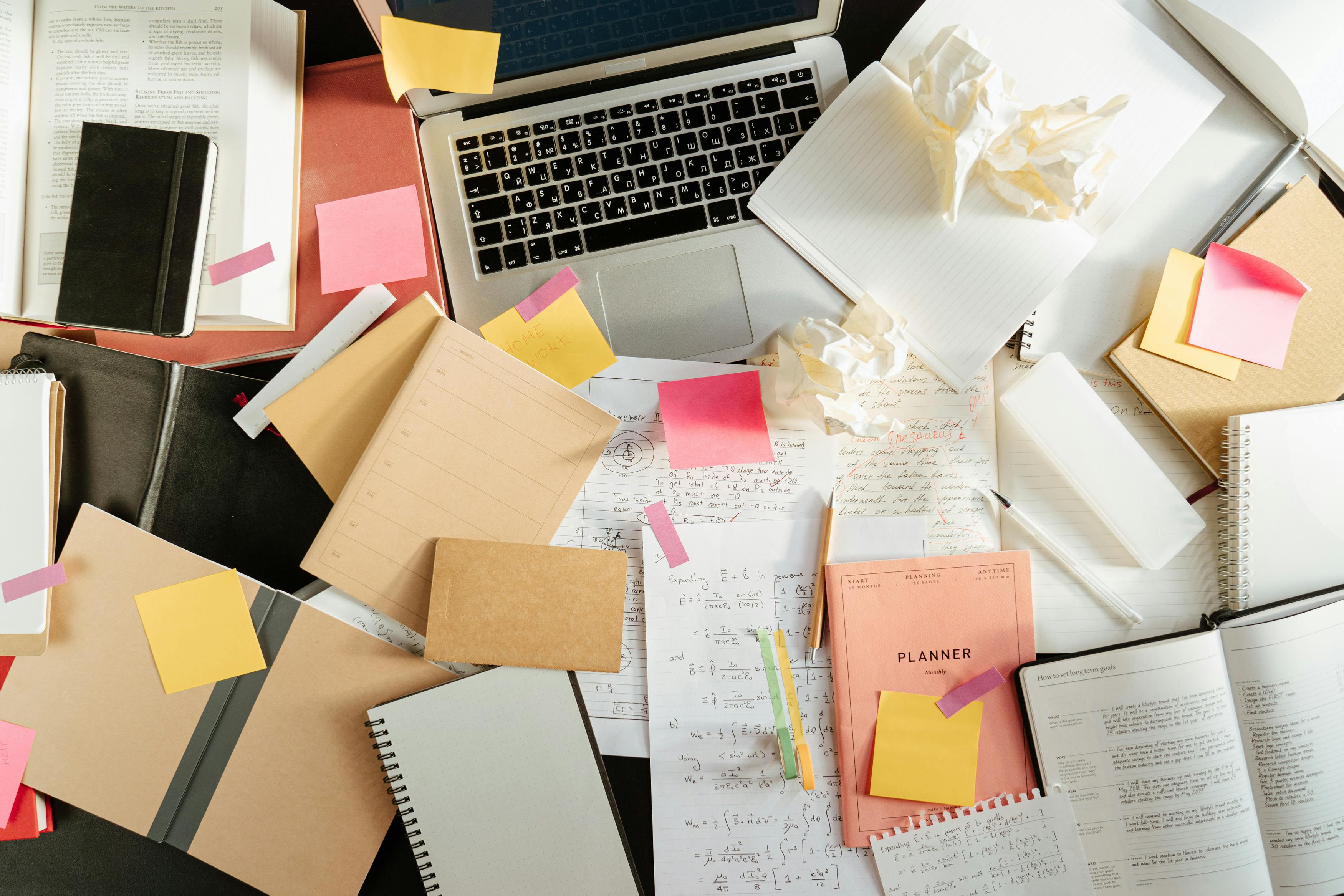 Try This: declutter your work from home space - ABC listen
