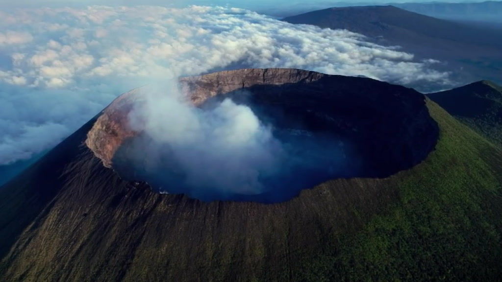 The trailer for the new iMAX film Volcanoes: The Fires of Creation ...