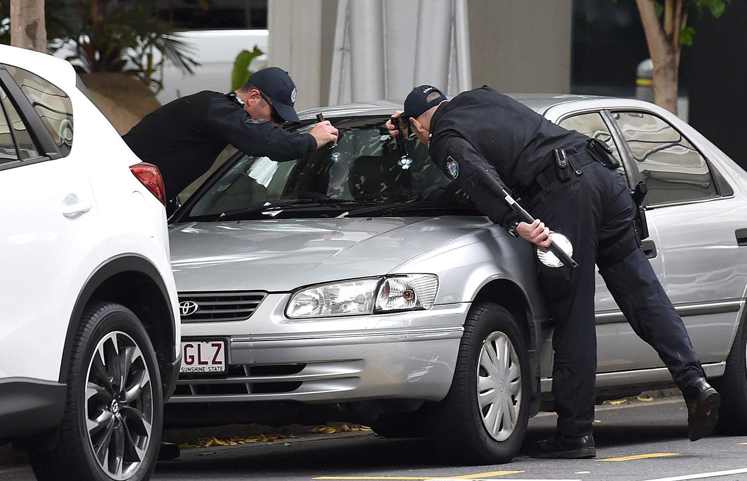Brisbane CBD street reopens as bomb squad give all-clear over two ...